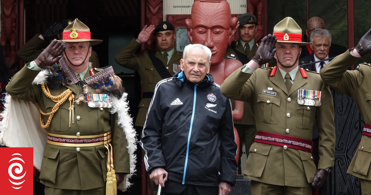 Ceremony bestows 78 sets of medals to descendants of 28th Māori ...