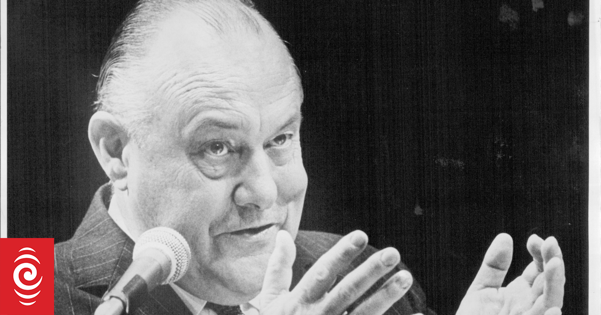 'It raises the IQ of both countries': How Muldoon stole a joke that was ...