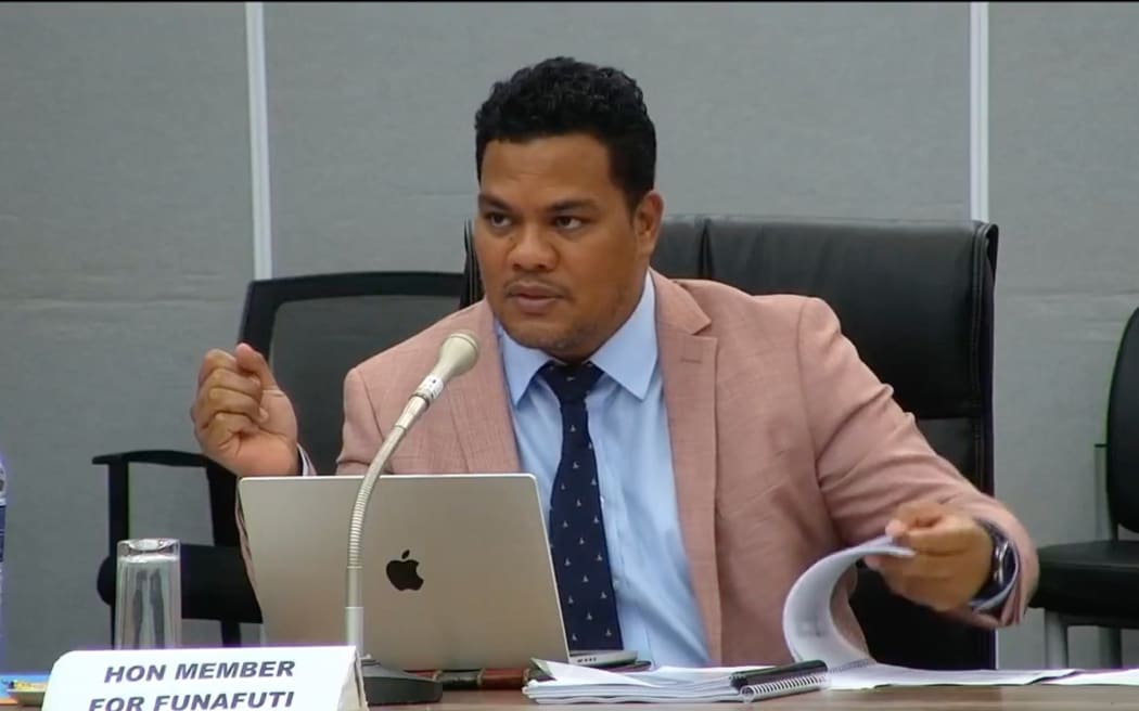 Tuvalu starts process for freedom of information legislation | RNZ News