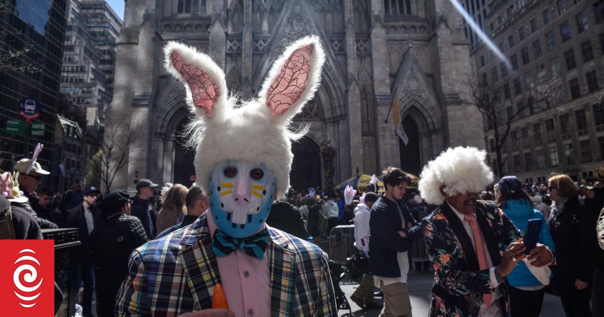Easter 2022 in photos from around the world | RNZ News