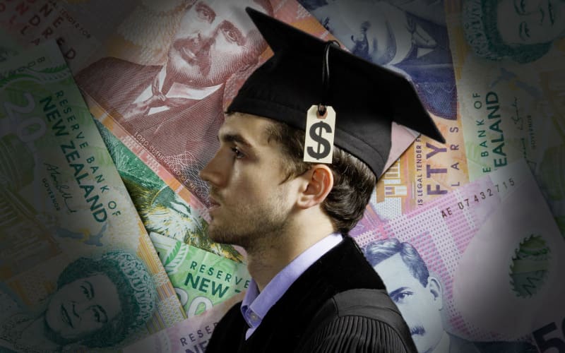 Students brace for fee hike | RNZ