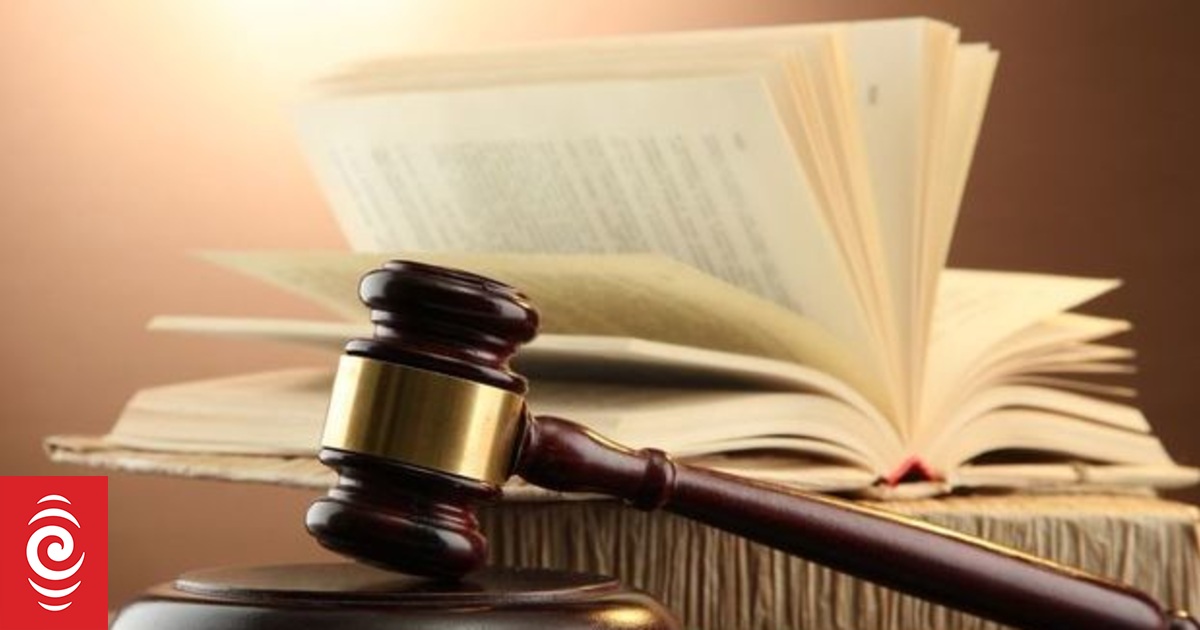 FSM court orders refugees to be freed | RNZ News