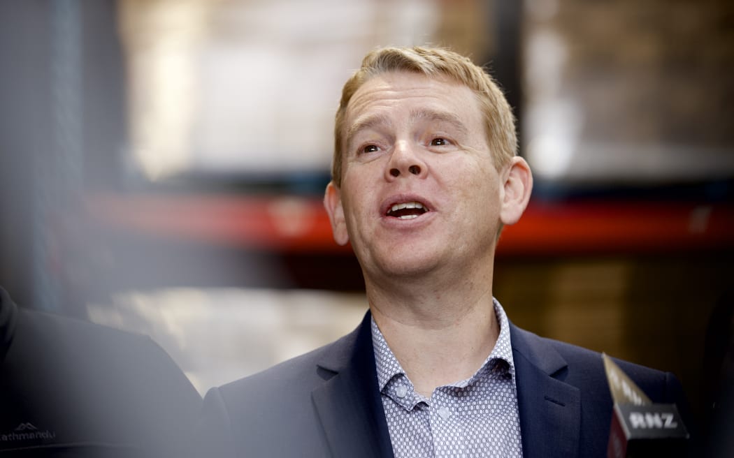 Watch: Labour leader Chris Hipkins speaks to media | RNZ News