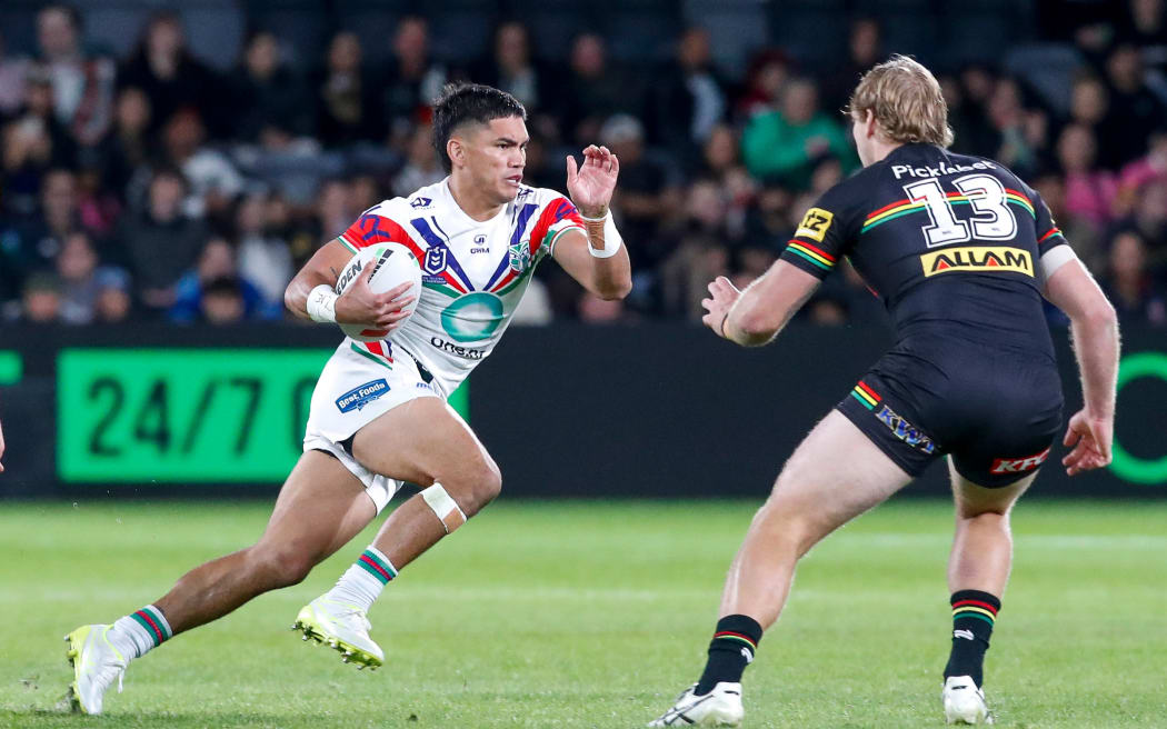 NRL:Panthers pip Warriors in tense top-of-table contest | RNZ News