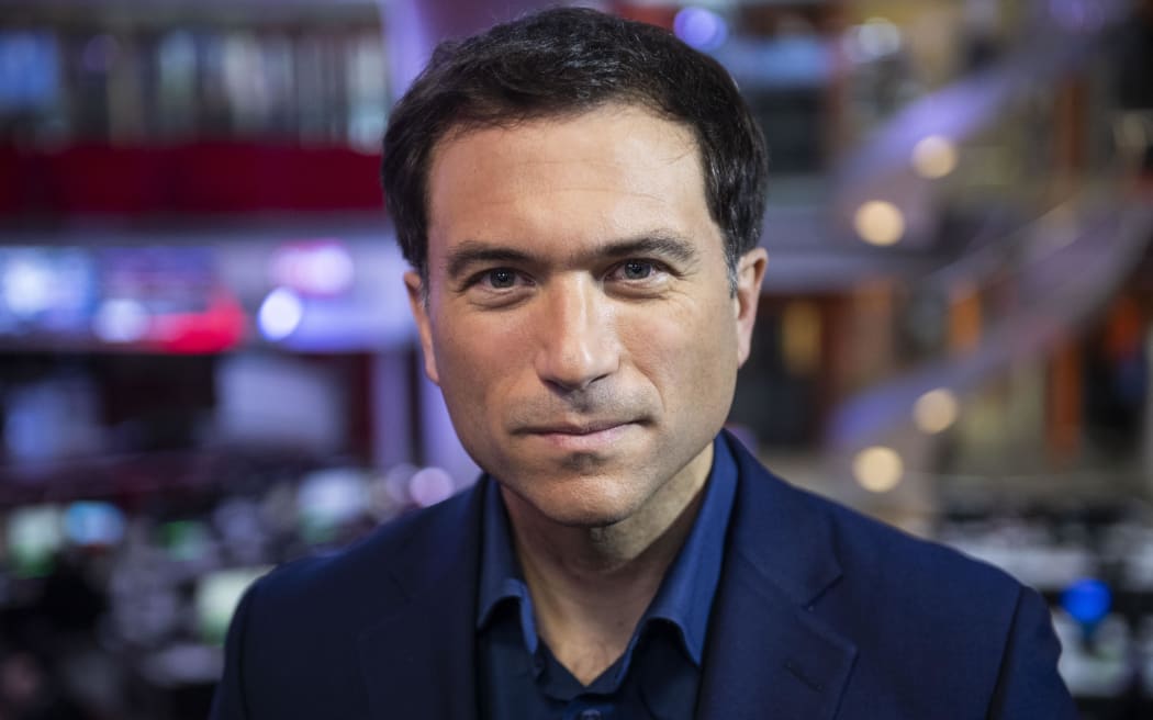 Ros Atkins: The Art of Explanation | RNZ