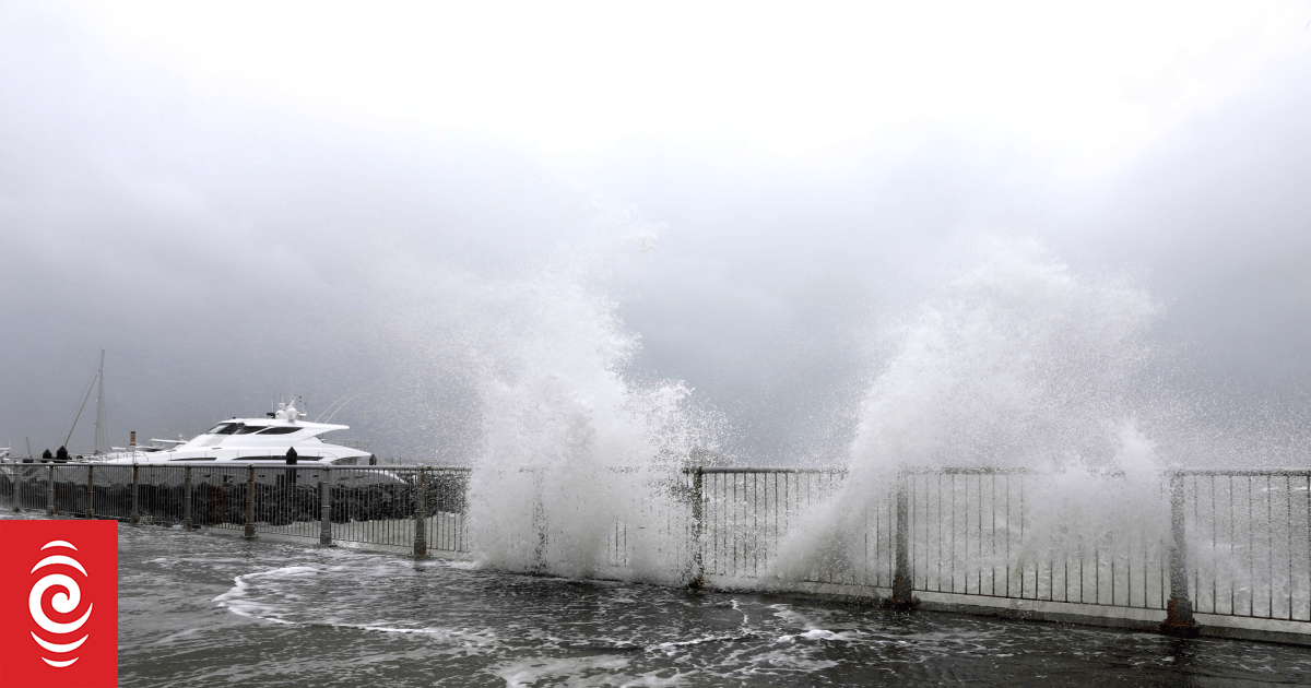 Ex-Tropical Cyclone Tam wrecks havoc on Northland, Auckland and heads ...