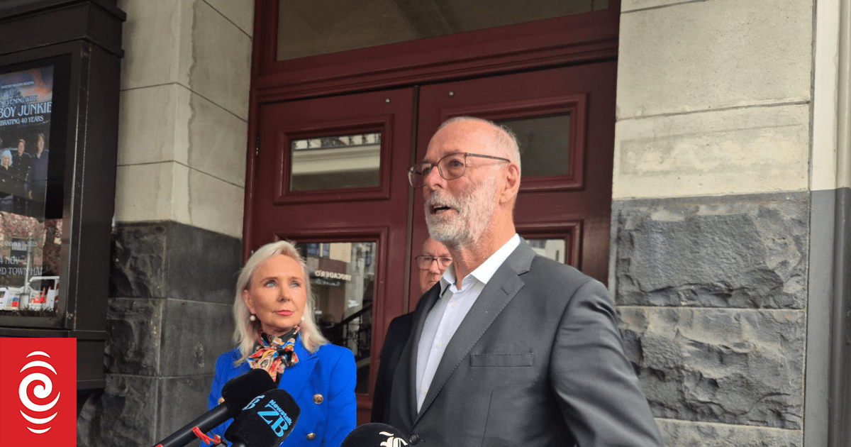 Desley Simpson endorses Wayne Brown for Auckland Mayor | RNZ News