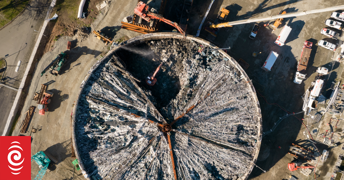 Insurance settlement finally agreed to after 2021 Bromley plant fire in ...