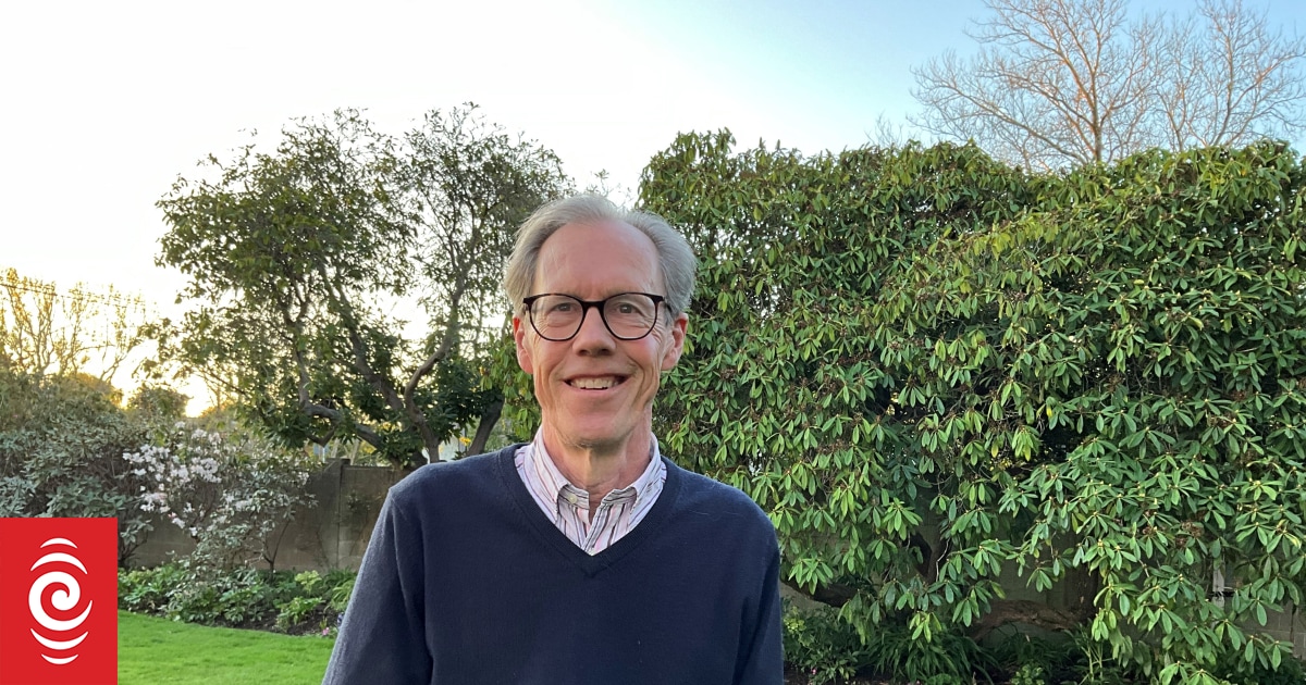 Bookmarks with Dr Peter Ganly | RNZ