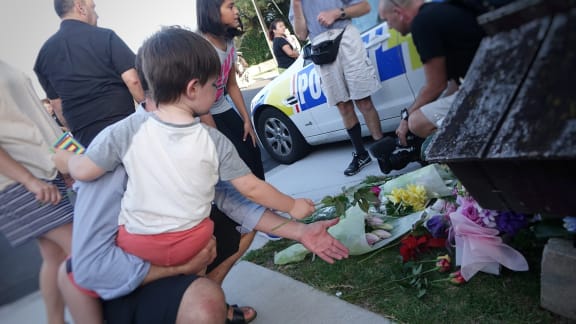 Te Atatu mourners | A Gallery from News | RNZ