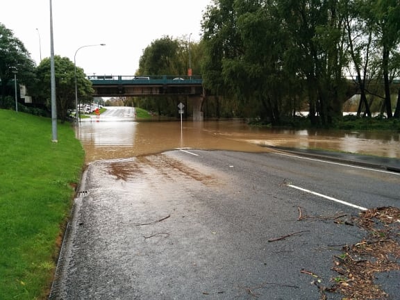 Deluge brings Wellington region to a standstill | A Gallery from News | RNZ