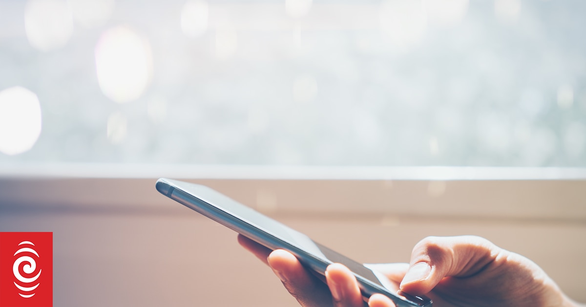 Tech Talk - Helen Baxter | RNZ