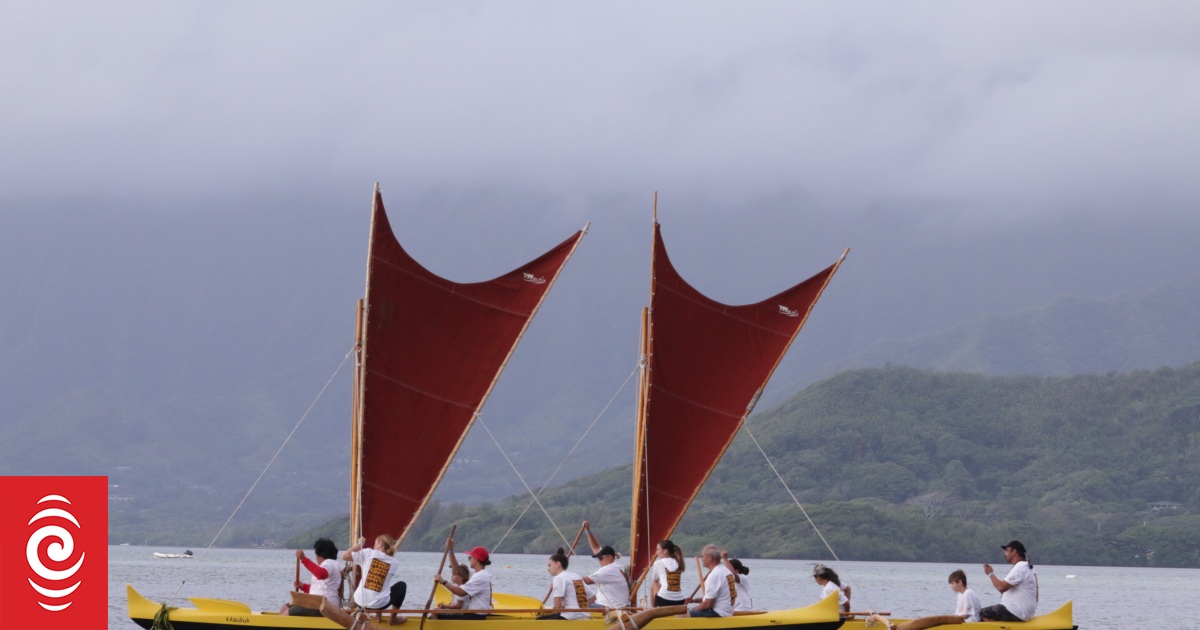 In pictures: Wa'a ceremony heralds the start of FestPAC | RNZ News