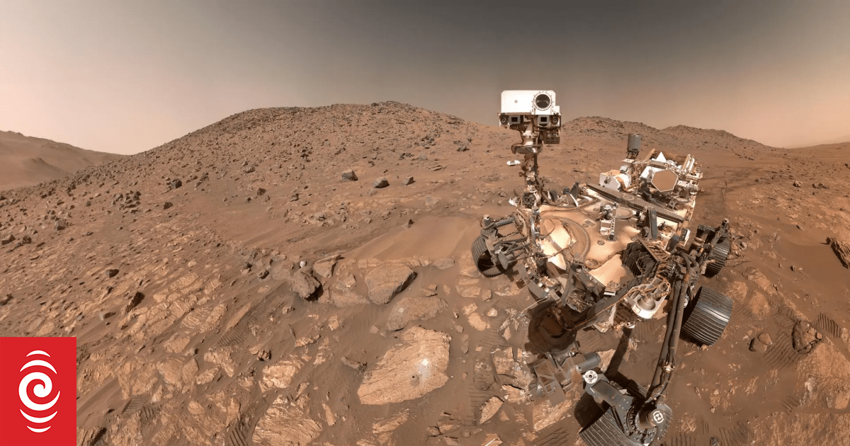 Martian rock contains ‘clearest sign’ yet of ancient life on Mars, NASA ...