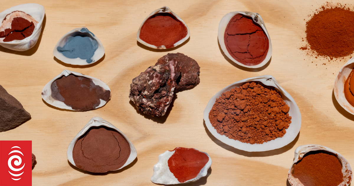Kauae Raro Research Collective's passion for earth pigments | RNZ
