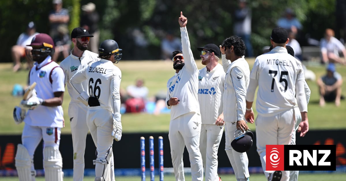 Live: Black Caps v West Indies - third test, day three | RNZ