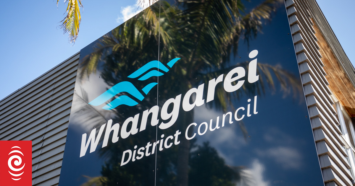 Council looking into controversial post on hīkoi | RNZ News