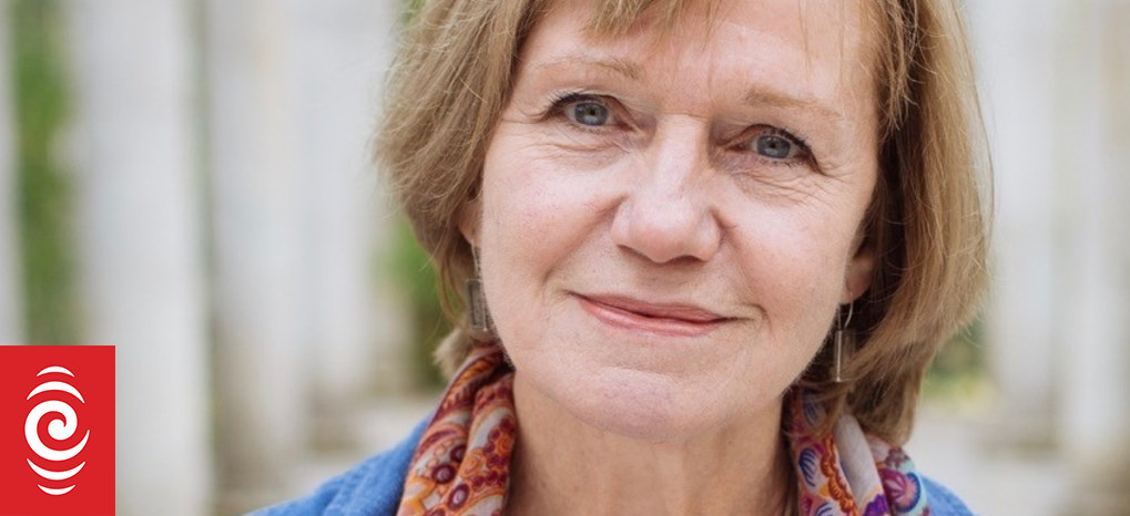 Jennifer Potter: Maydes and roses | RNZ