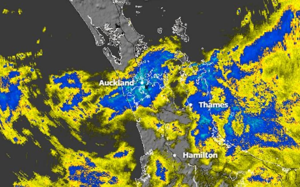 Heavy rain, strong wind hits North Island, causing problems for ...
