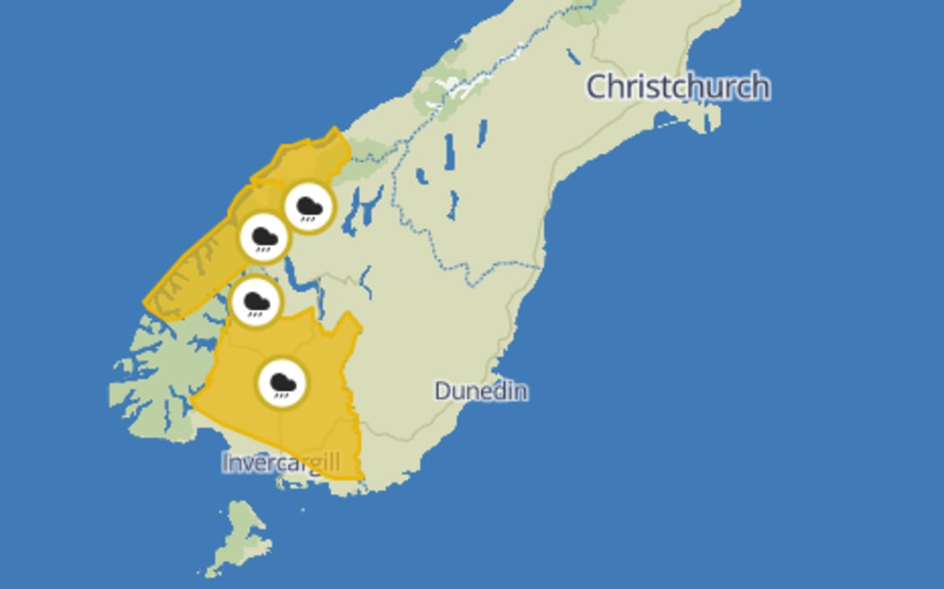 Fronts expected to bring heavy rain to deep south | RNZ News