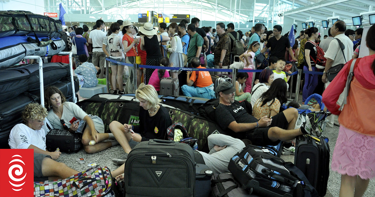 Thousands still stranded in Bali | RNZ News