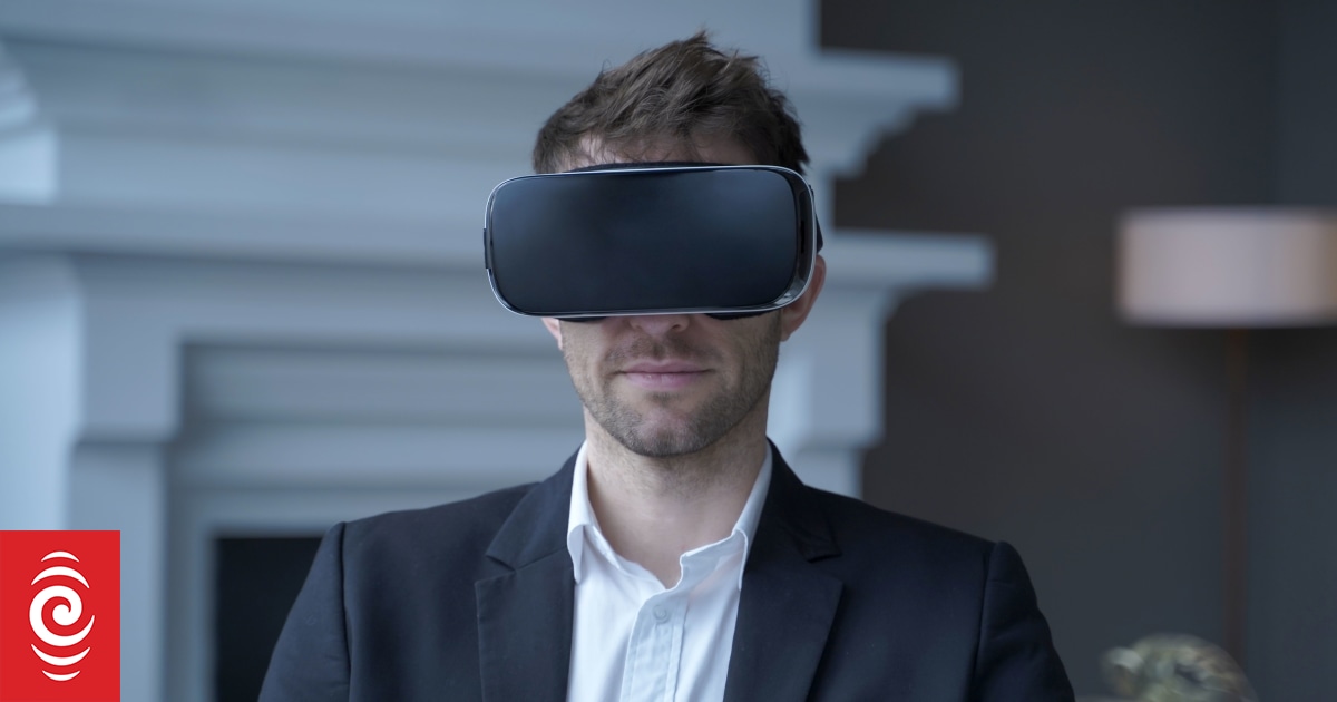 VR invention aims to teach aspiring ballers to shoot perfect basket | RNZ