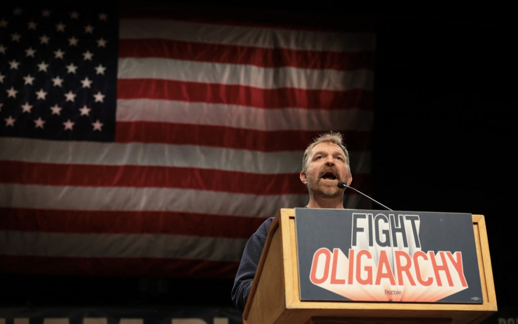 Graham Platner's extramarital sexting further complicates Democratic ...