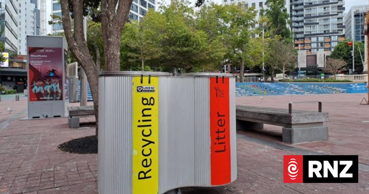 Some Aucklanders unhappy at council's cost-cutting rubbish bin removal ...