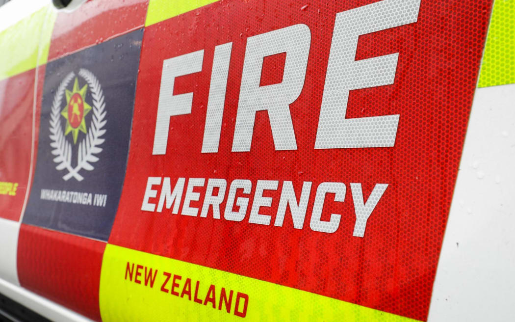 'Tiny home' fire puts one in hospital | RNZ News