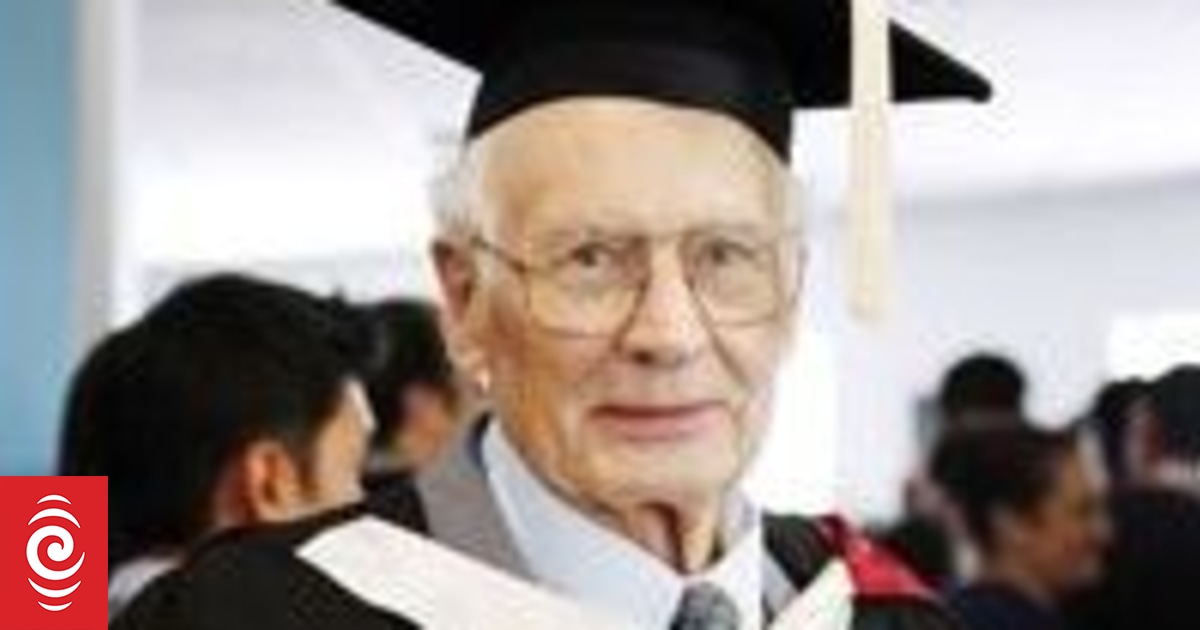 Former National MP George Gair dies | RNZ News