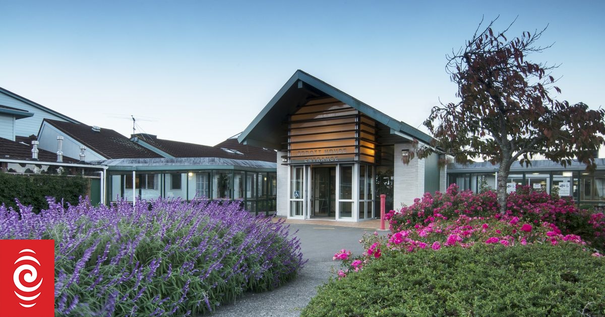 Does CCDHB's ageing in place policy go too far? | RNZ