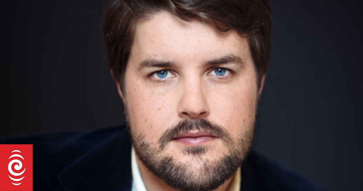 Dame Malvina Major Award-winner, tenor Oliver Sewell | RNZ