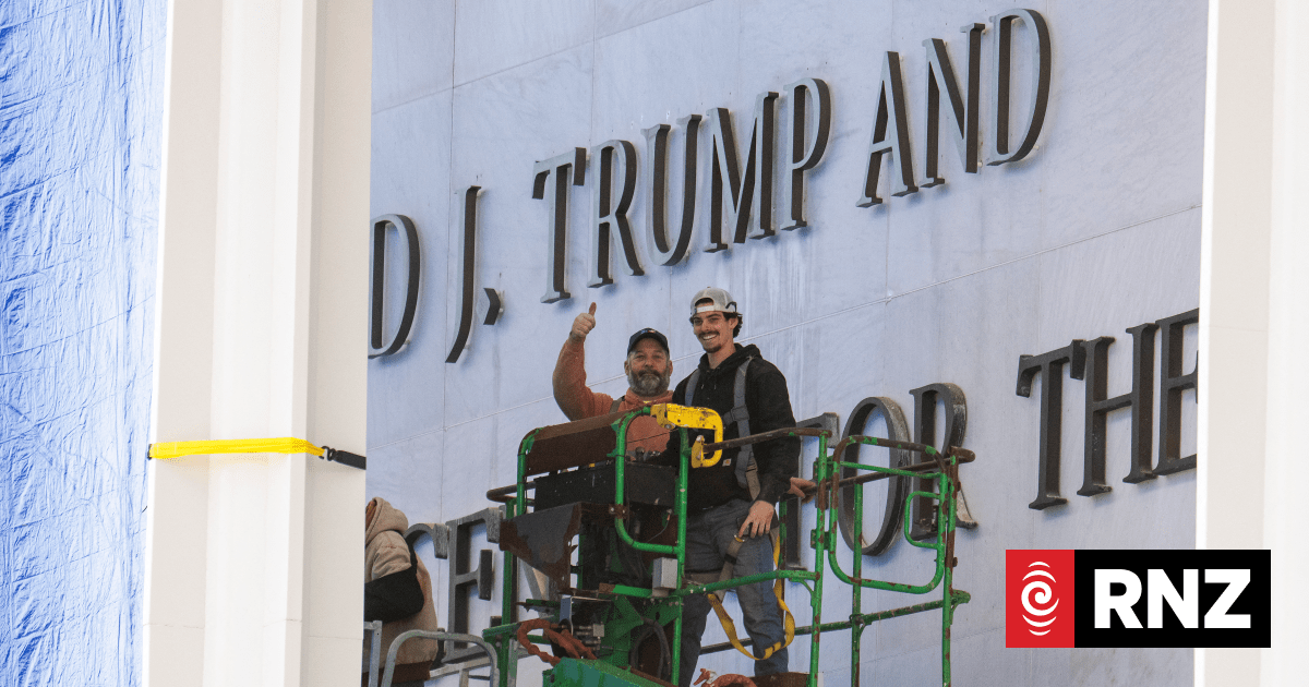 Court orders Trump's name off Washington's Kennedy Center | RNZ News