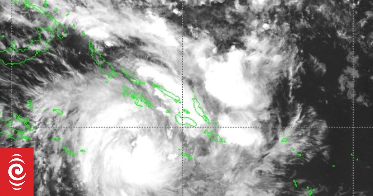 Worsening cyclones prompt experts to explore new alert levels | RNZ