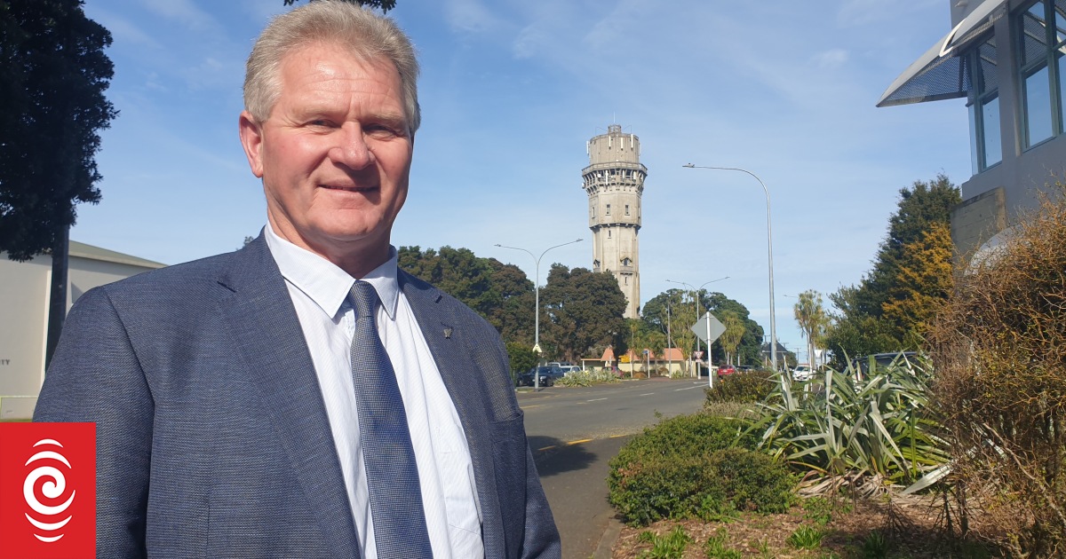 Iwi and council join forces as government signals cuts to co-governance ...