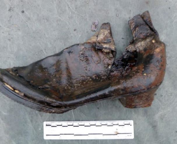 Archaeologists find items from 1800s at old Dunedin chocolate factory | RNZ