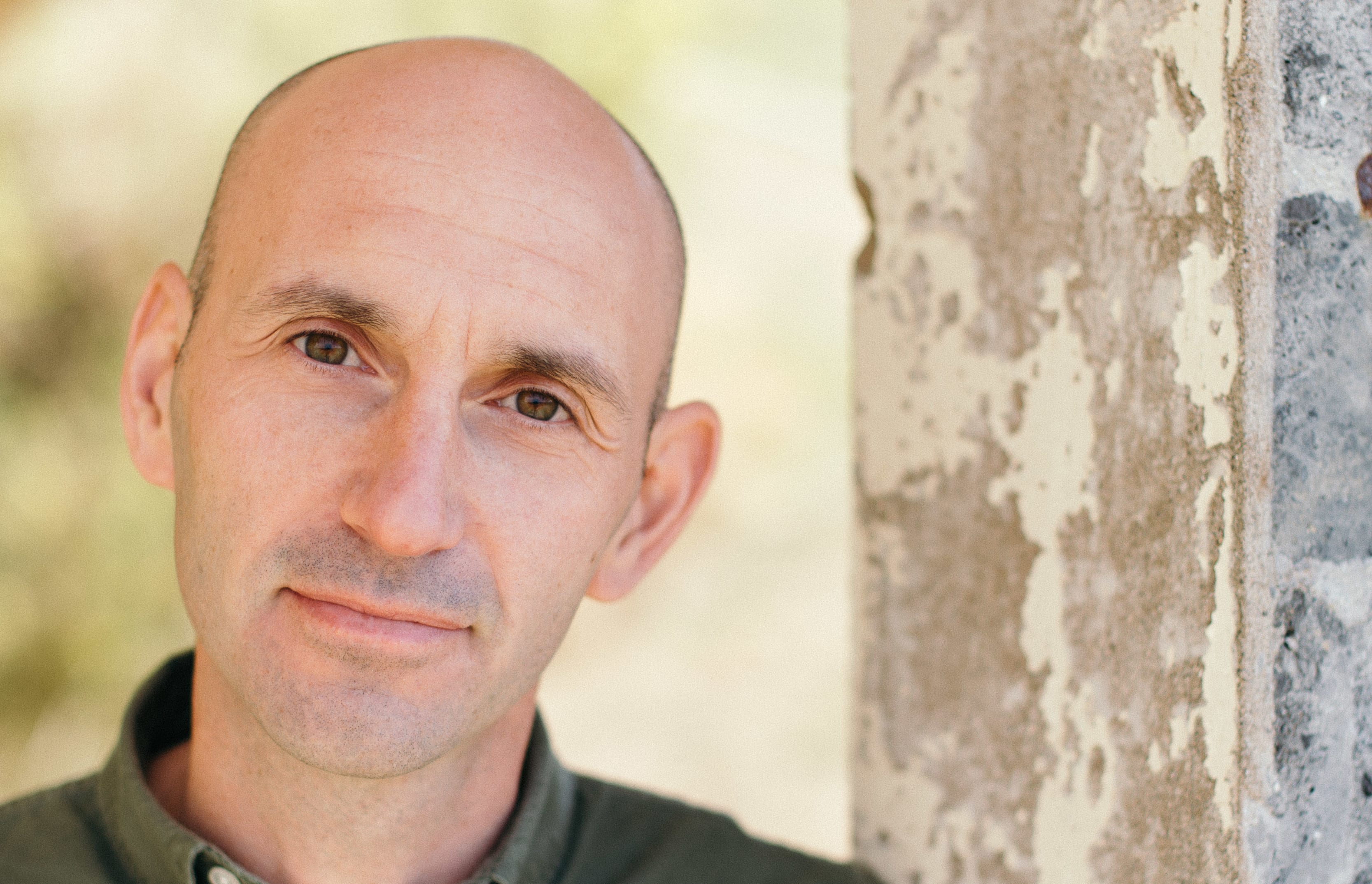 John Summers: celebrating the extraordinary in the ordinary | RNZ