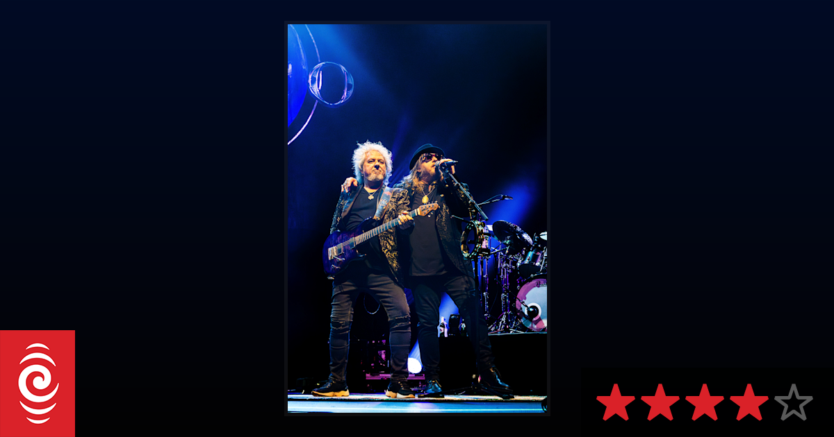 Toto set to high octane for start of NZ tour | Review by Gill Bonnett ...