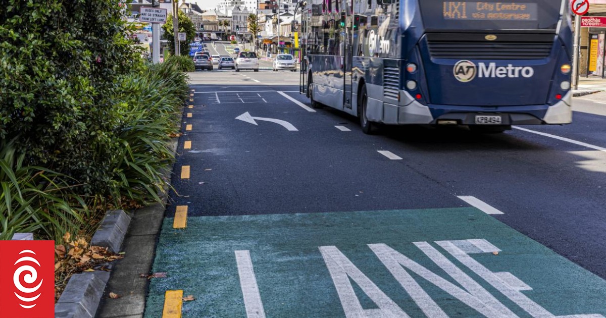 Man arrested after spate of indecent assaults against women on Auckland ...