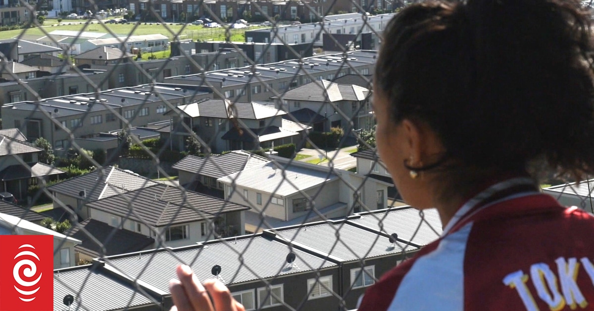 Wireless Docs: The Land Speaks | RNZ News