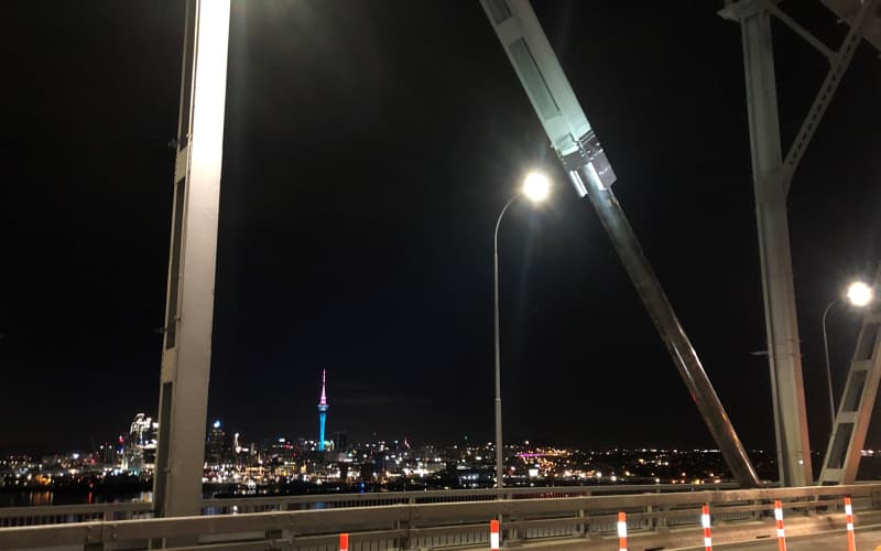 Auckland Harbour Bridge repairs to close southbound lanes from 9pm | RNZ