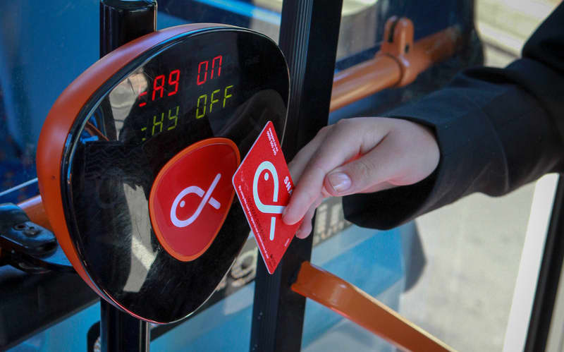 Coronavirus: Wellington, Auckland public transport goes cashless | RNZ