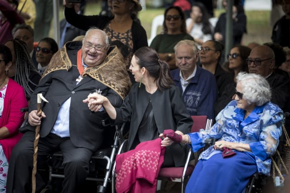 Sir Hek Busby: 'He was the bridge builder of Oceania' | RNZ