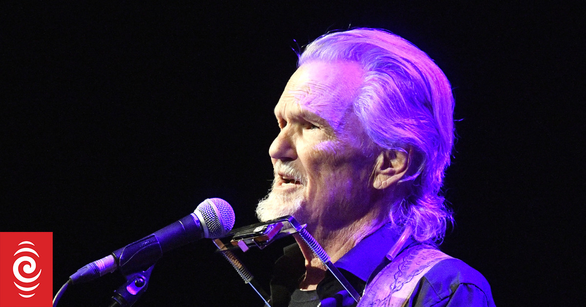 Kris Kristofferson, influential singer-songwriter, dies at 88 | RNZ News