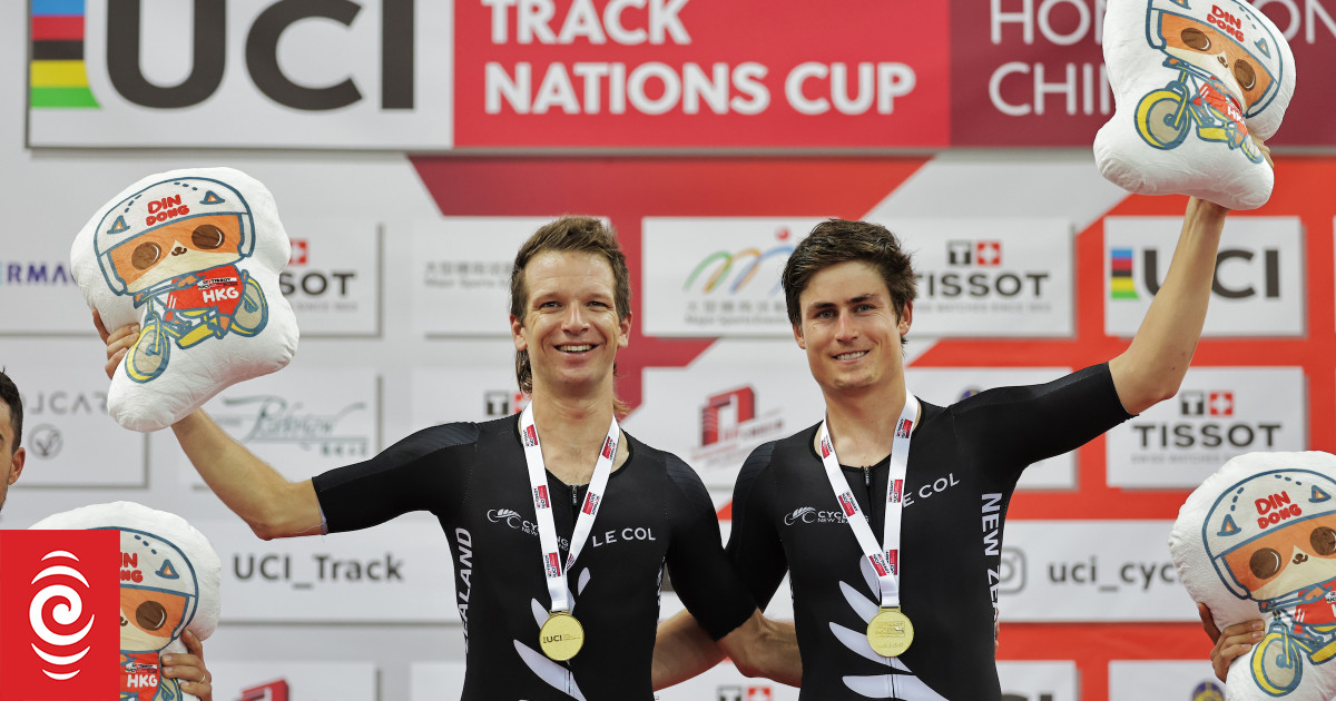 Madison gold for NZ track cyclists Campbell Stewart and Aaron Gate ...
