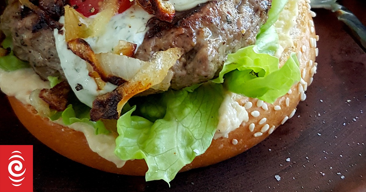 Julie Biuso's Greek Lamb Burgers with Creamy Feta Dressing | RNZ