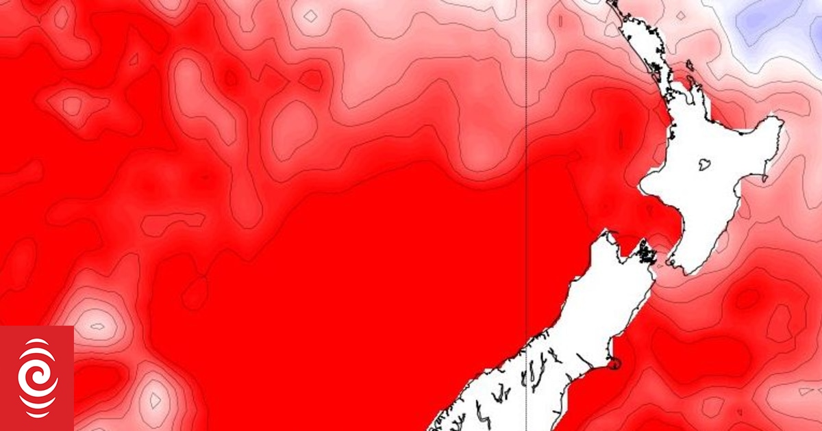 Sizzling hot weather here to stay | RNZ News