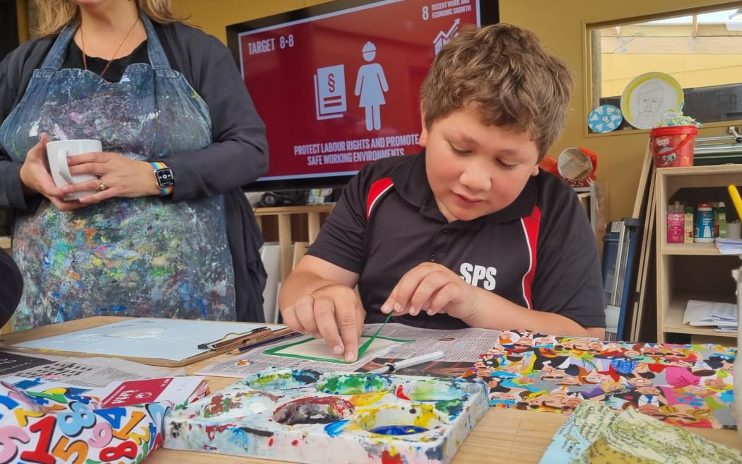 Students build connections, look for solutions at Beyond COP21 ...