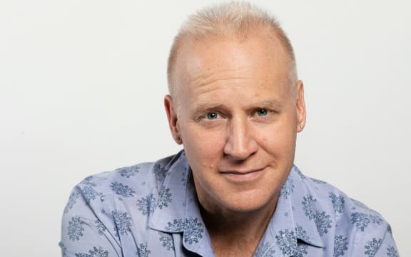 Standing Room Only for Sunday 4 September 2022 Standing Room Only | RNZ