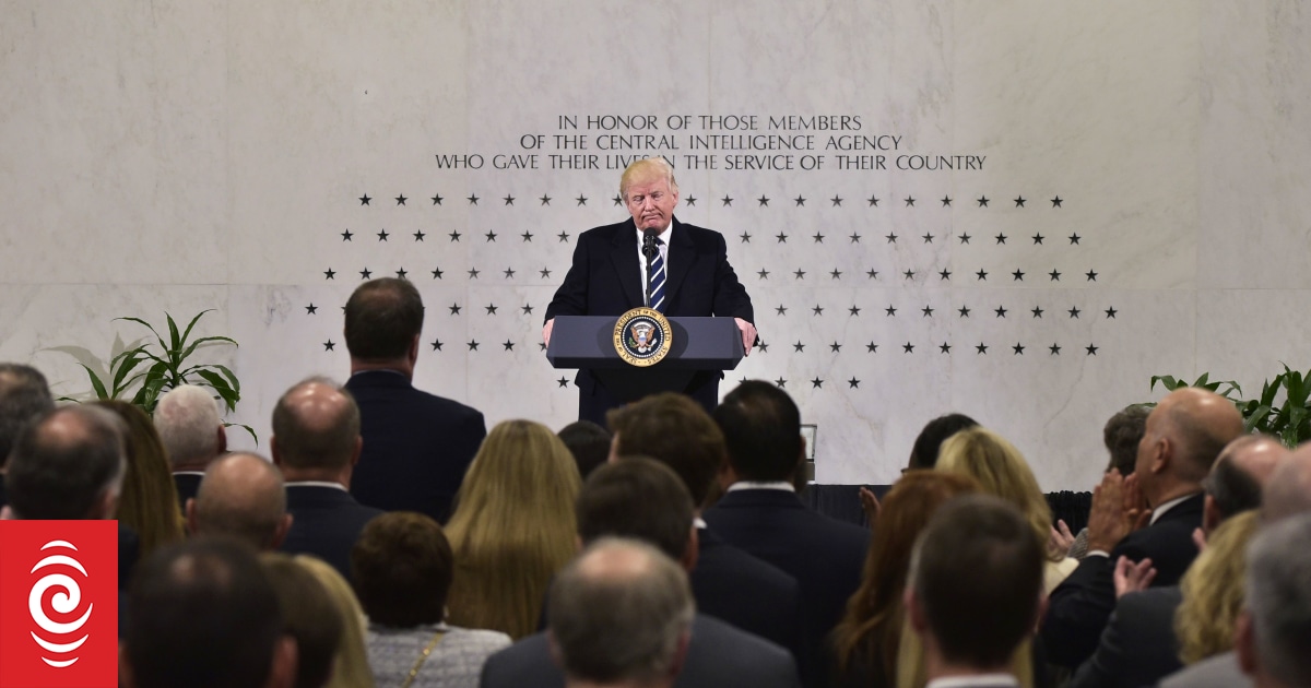 Trump makes official visit to CIA | RNZ News